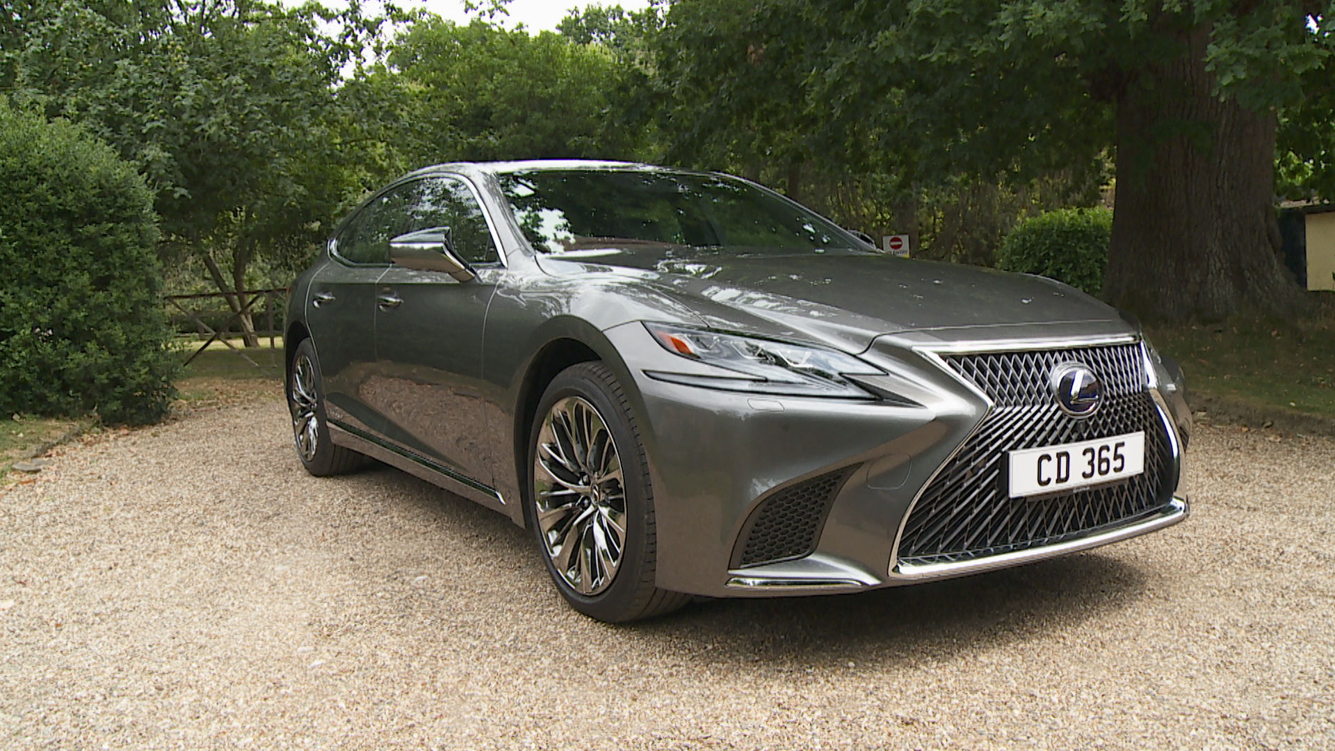 Lexus Personal & Business Car Lease Deals | LeaseCar UK