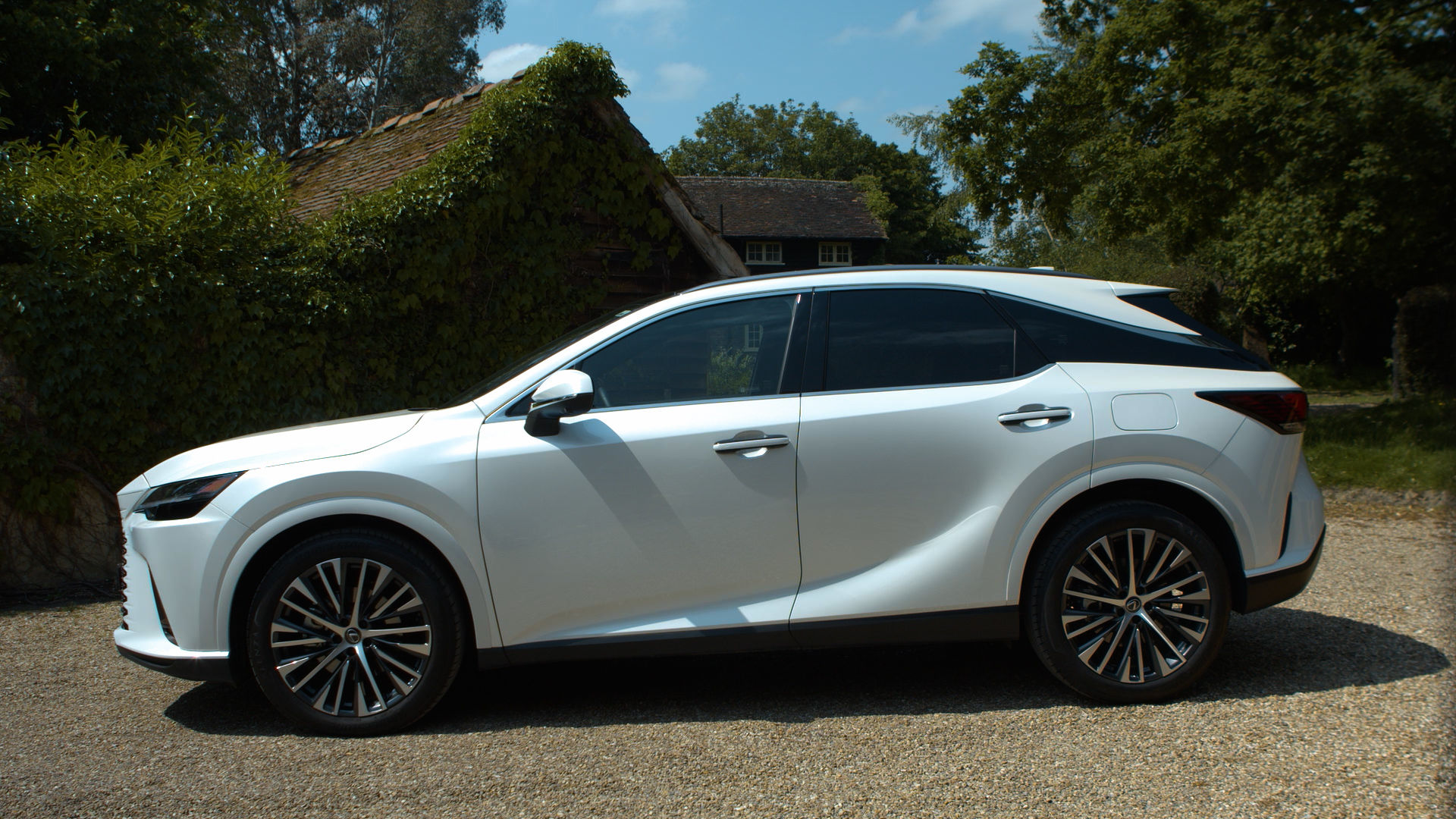 Lease the Lexus RX Estate 500h 2.4 Direct4 F-Sport 5dr Auto [Takumi] [22]