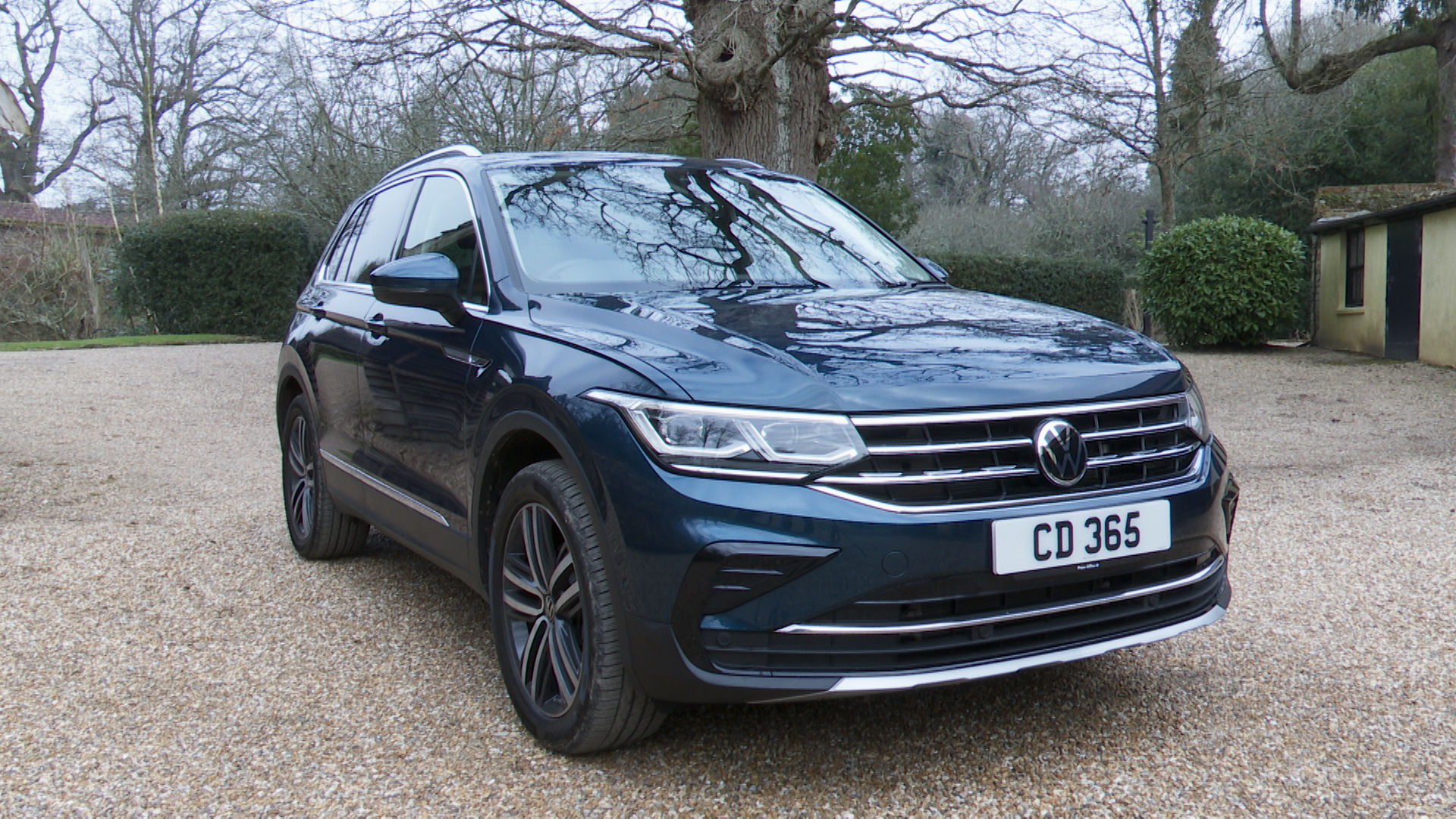 Lease the Volkswagen Tiguan Diesel Estate 2.0 TDI 150 Match 5dr DSG [24]